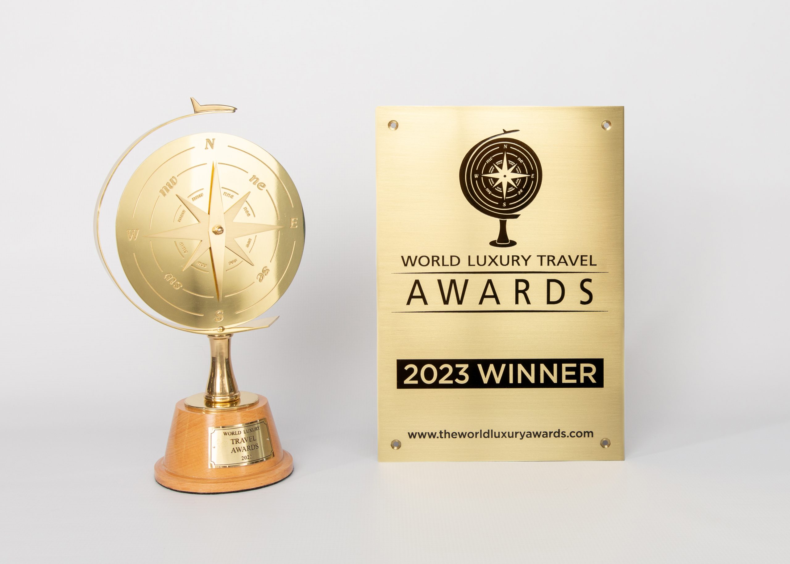 World Luxury Travel Awards Trophy & Plaque Package - The World Luxury Awards